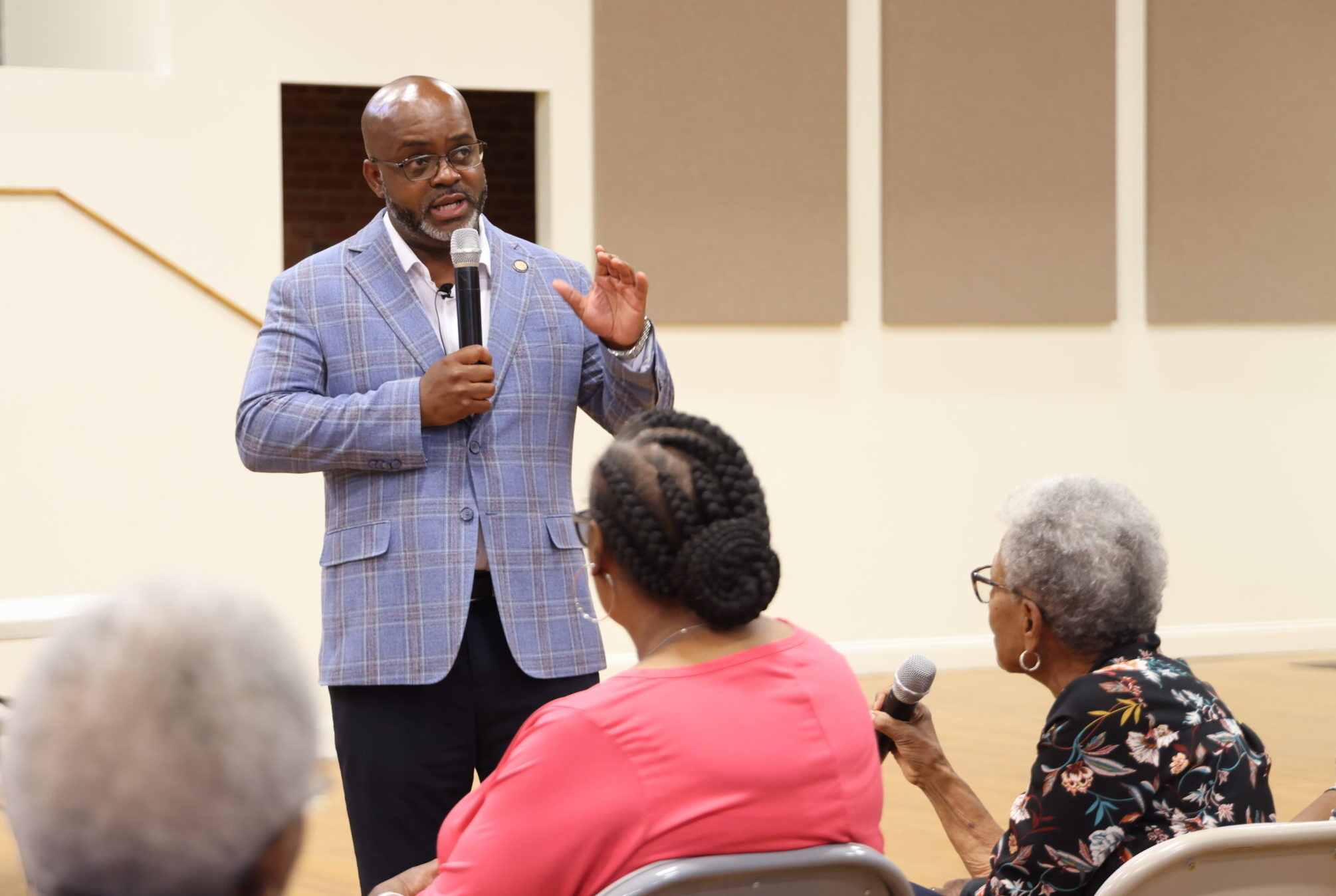 VIDEO: Rep. Rodney Pierce Hosts First Town Hall in Warren County ...